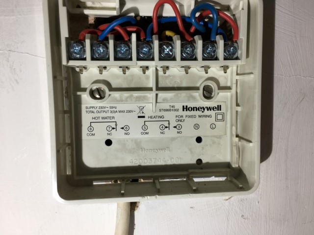 Honeywell Programmer wiring | DIYnot Forums