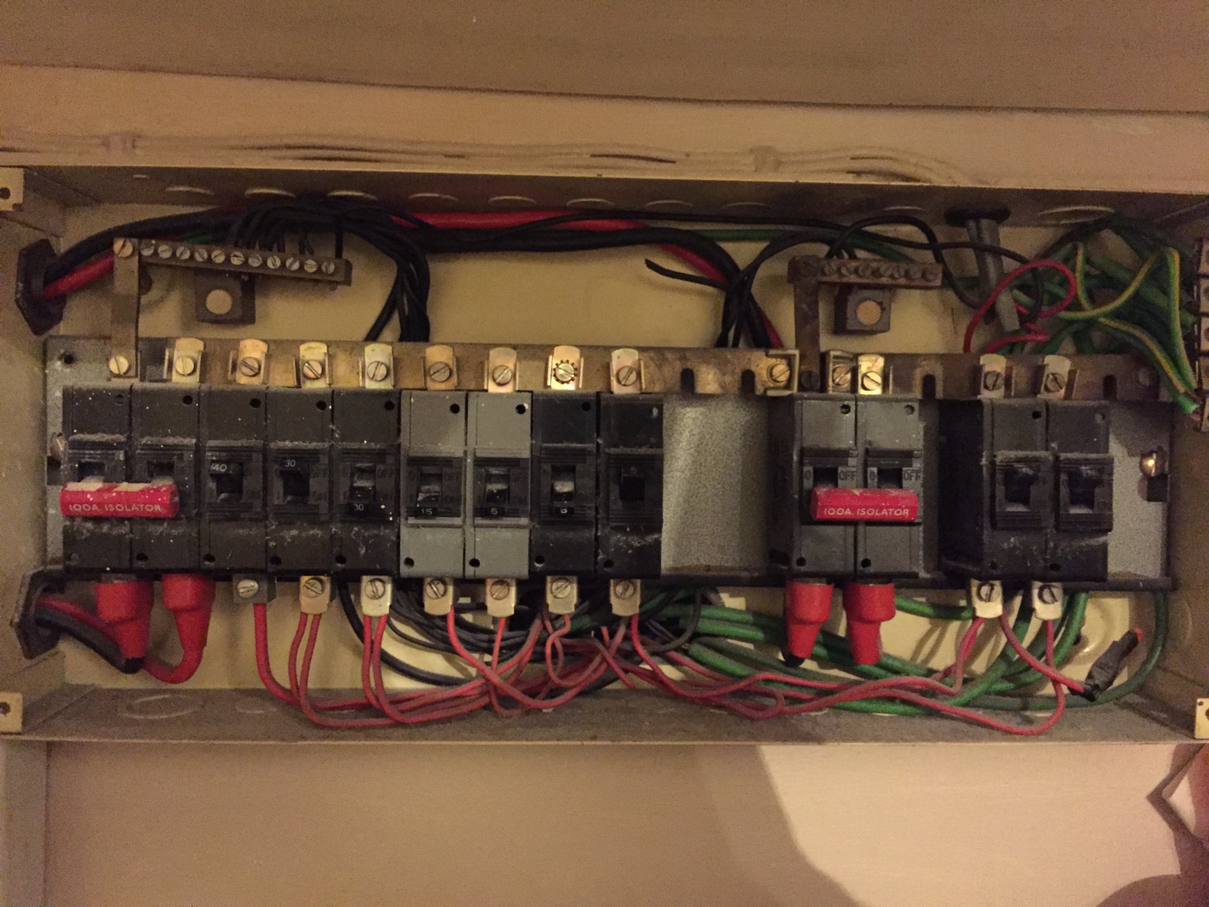 Removing fuse from consumer unit | DIYnot Forums