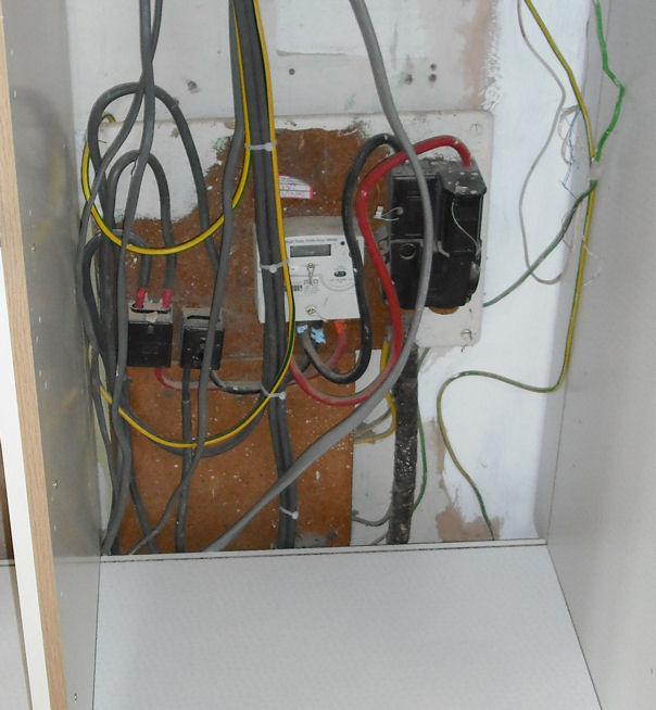 Earthing | DIYnot Forums