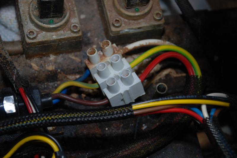 Run 16A off standard plug socket - is it possible? | DIYnot Forums