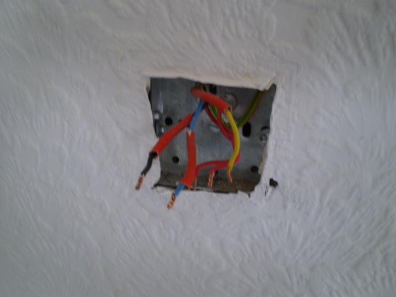 Double switch | DIYnot Forums