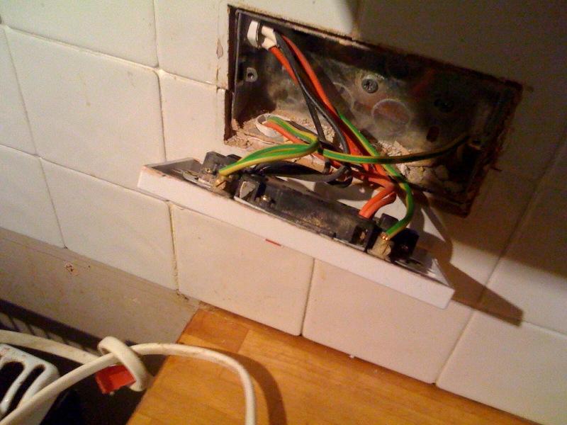 Hood and Gas Oven Ignition Help Please | DIYnot Forums