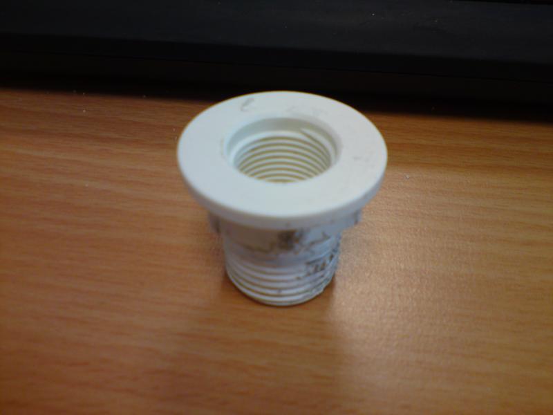 Toilet Cistern connector help needed | DIYnot Forums