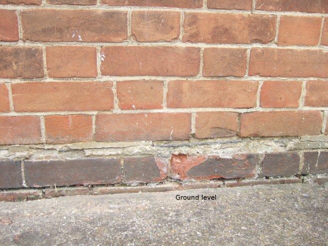 Re-pointing and making good dpc | DIYnot Forums