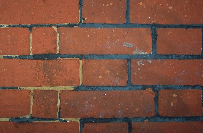 Repointing With Black/Grey Mortar ? | DIYnot Forums