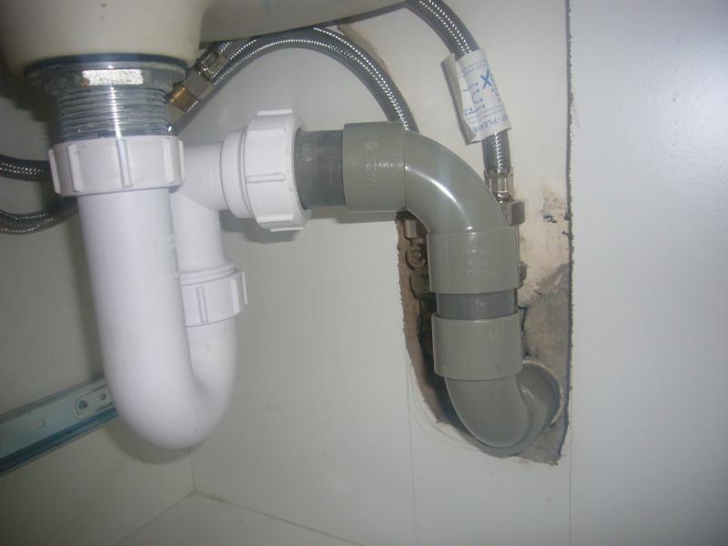 How to remove and replumb sink trap | DIYnot Forums