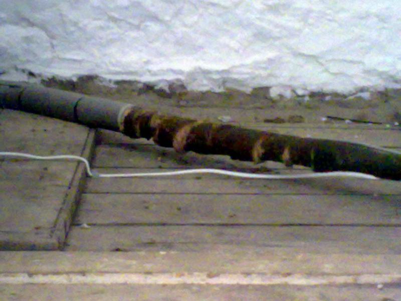 could this be asbestos pipe lagging? | DIYnot Forums