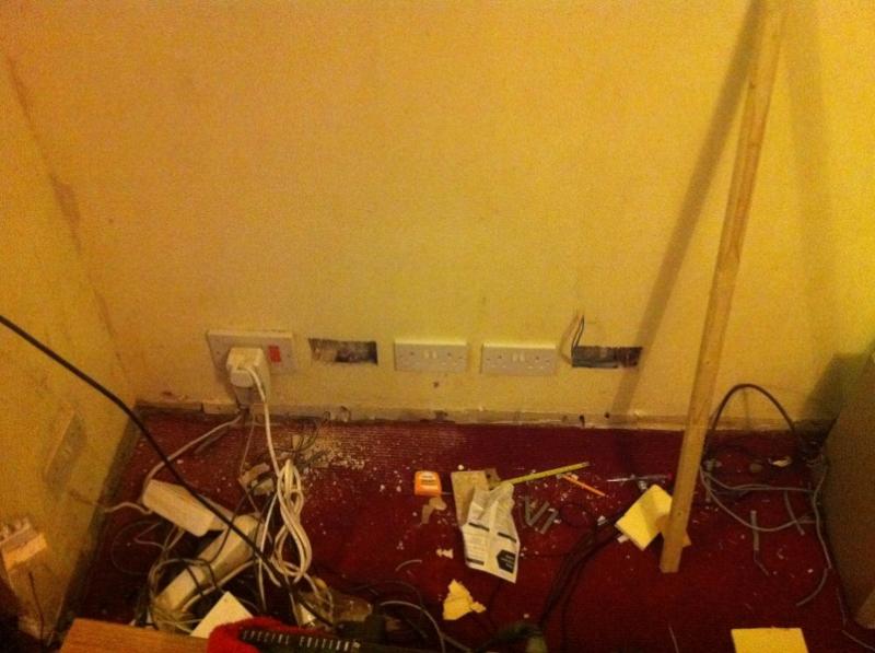 Installing Sockets and wiring.. few questions please! | DIYnot Forums