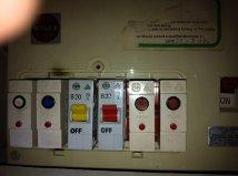 BATHROOM LIGHTING | DIYnot Forums