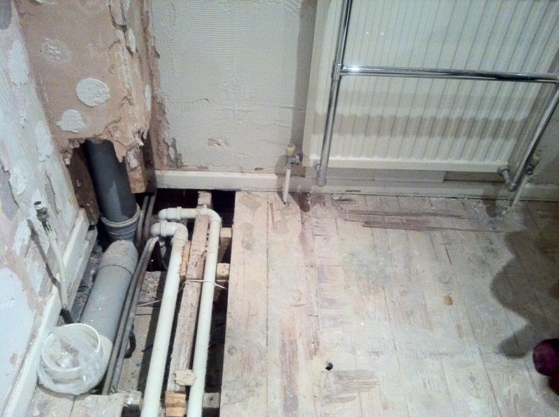 Soil pipe dilema... | DIYnot Forums