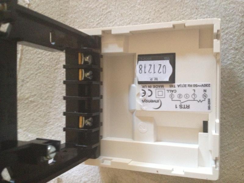 wire a drayton rts1 to a 120w tube heater | DIYnot Forums