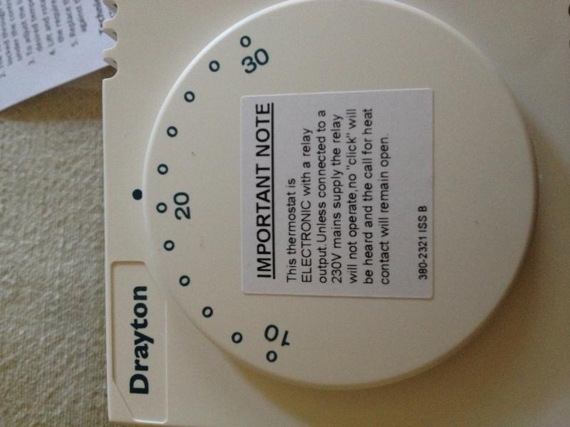 wire a drayton rts1 to a 120w tube heater | DIYnot Forums