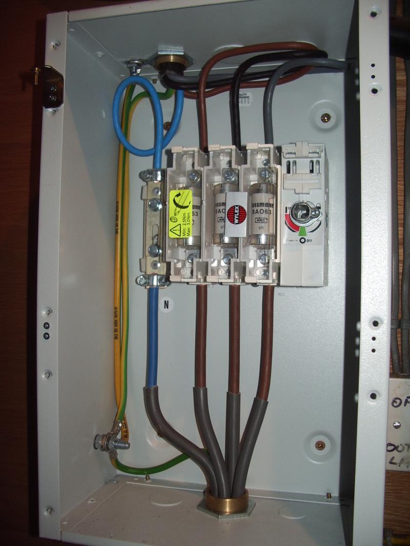 Acceptable method to bond earths in a plastic junction box | Page 2 ...