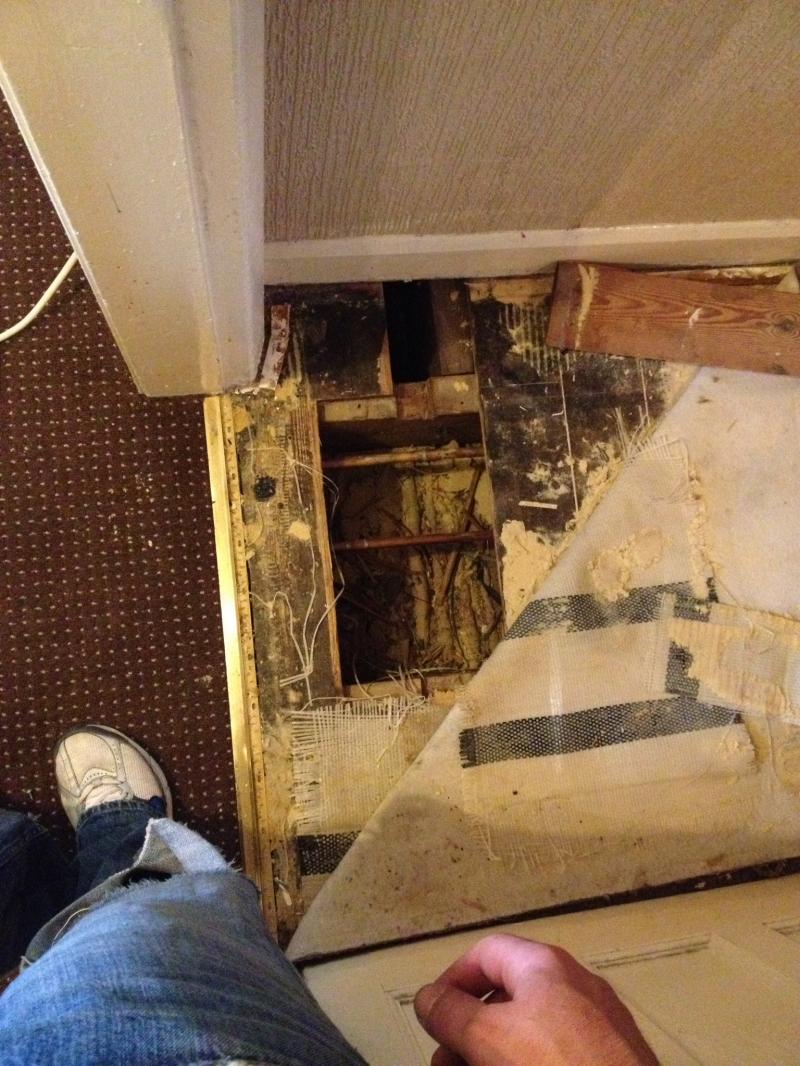 Ideas of how to run cable from Loft | DIYnot Forums