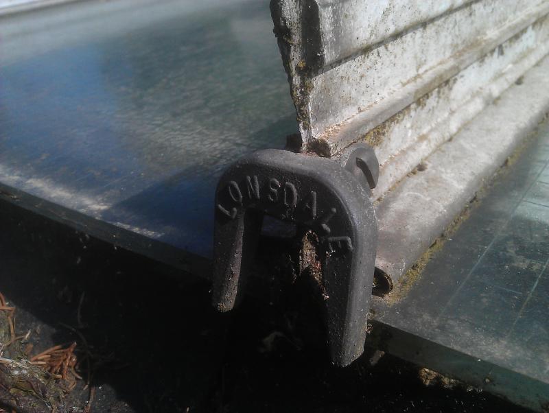Conservatory roof glass retaining widget | DIYnot Forums