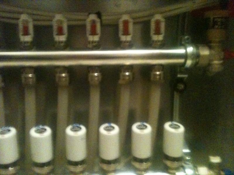 Underfloor heating problem --help needed-- | DIYnot Forums