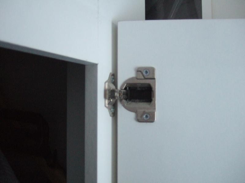 Wardrobe Hinge Help... | DIYnot Forums