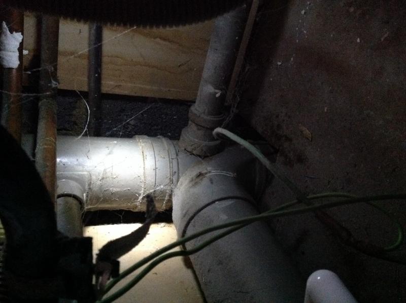 Twisting of toilet boss in soil stack | DIYnot Forums