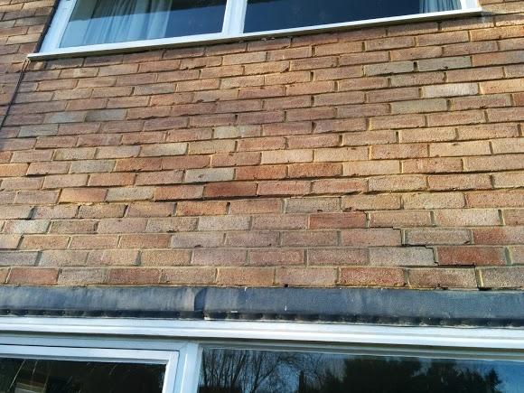 Cracked wall exterior and interior | DIYnot Forums