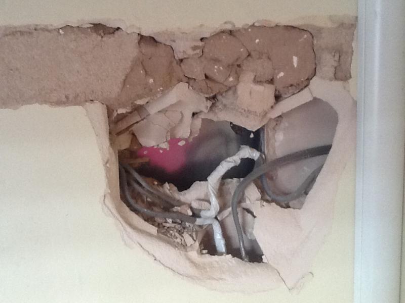 Plastering over cables. Help!! | DIYnot Forums