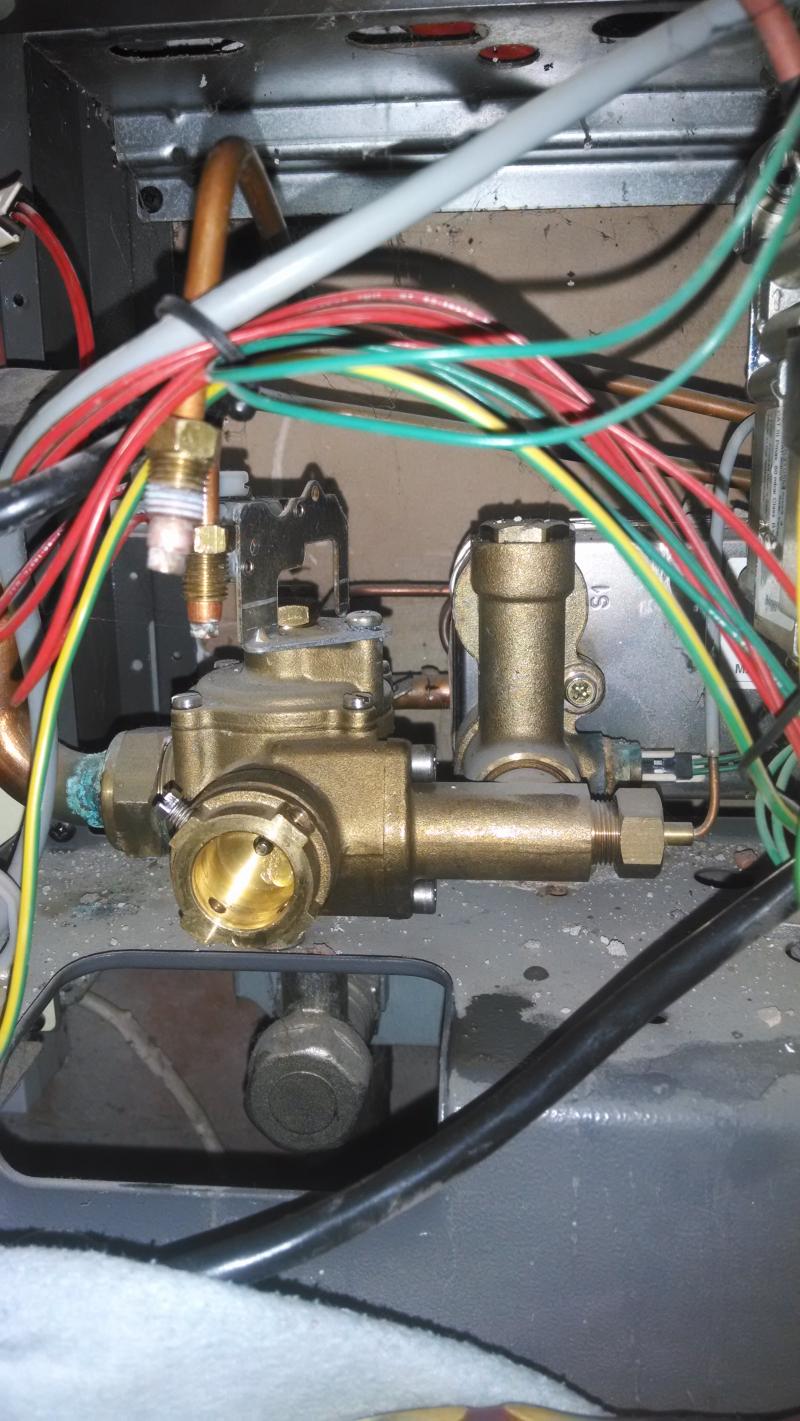 Combi Boiler issue... Baxi 80e | DIYnot Forums