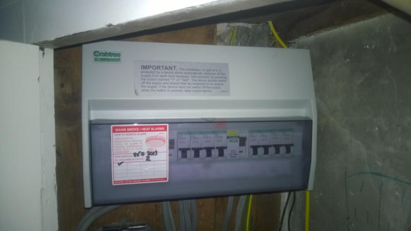 Power to detached garage when no spare way in house CU? | DIYnot Forums