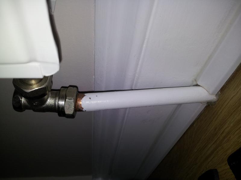 New rad and valves but can't move pipes! (pics) | DIYnot Forums