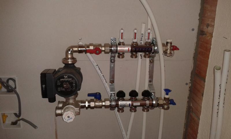 underfloor heating manifold | DIYnot Forums