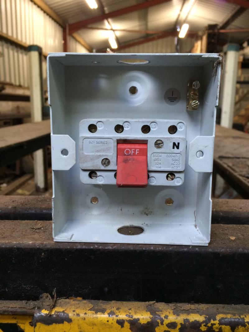 Wylex isolators | DIYnot Forums