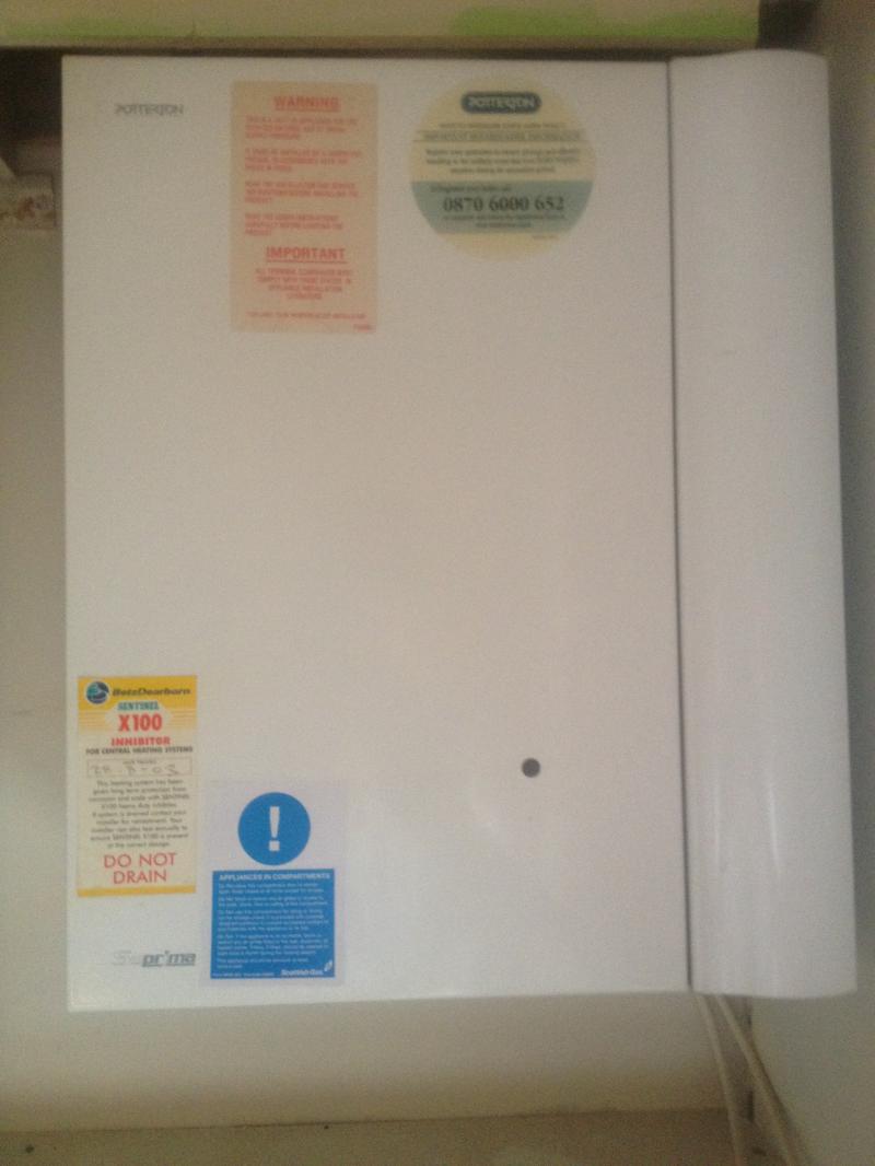 Can somone help with air in central heating problem cheers | DIYnot Forums