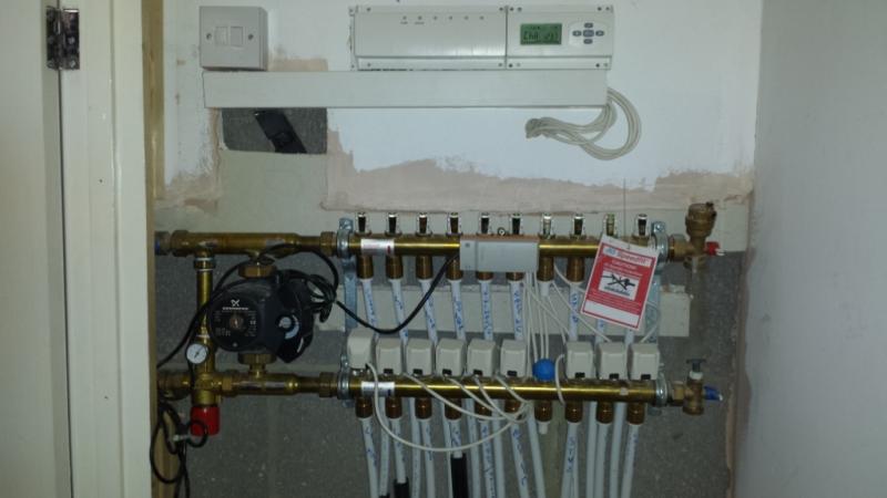 Underfloor heating with a heartbeat | DIYnot Forums
