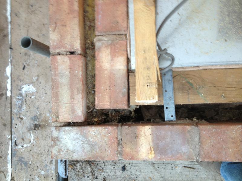 Building on timber wall plate | DIYnot Forums